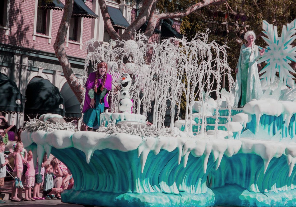 2014 Christmas Parade Floats? - MiceChat